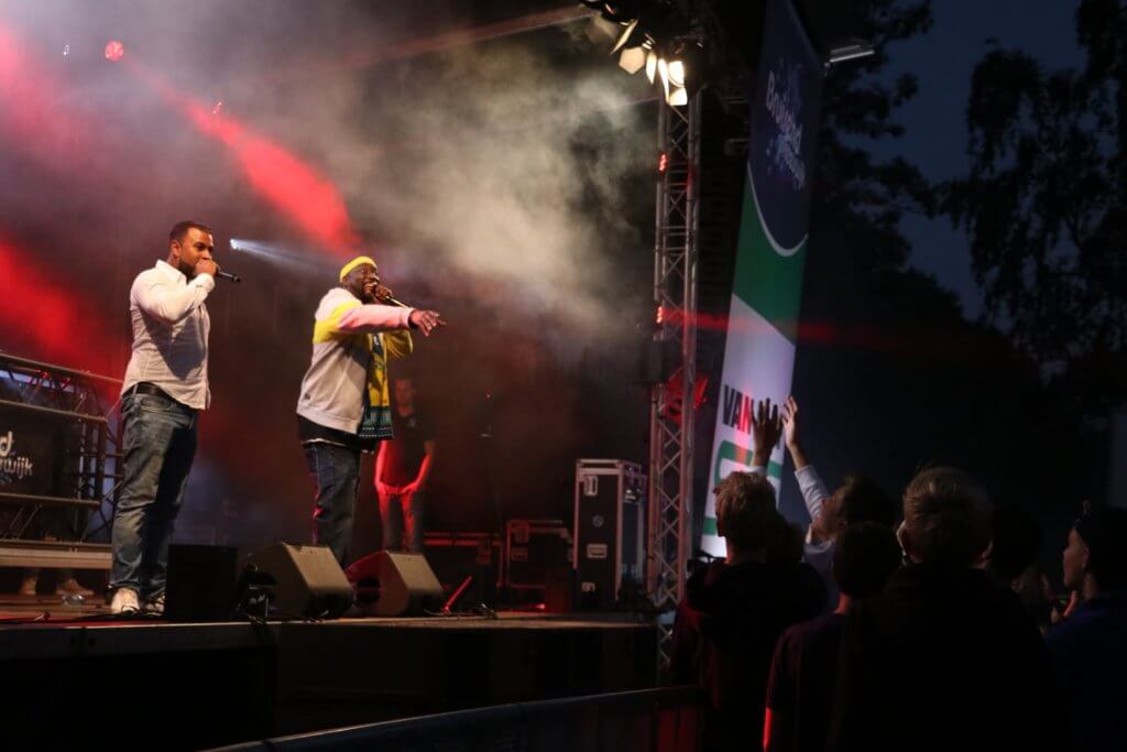 Foto's: Vrijdagavond Bruisend Reeuwijk - Rebonieuws.nl