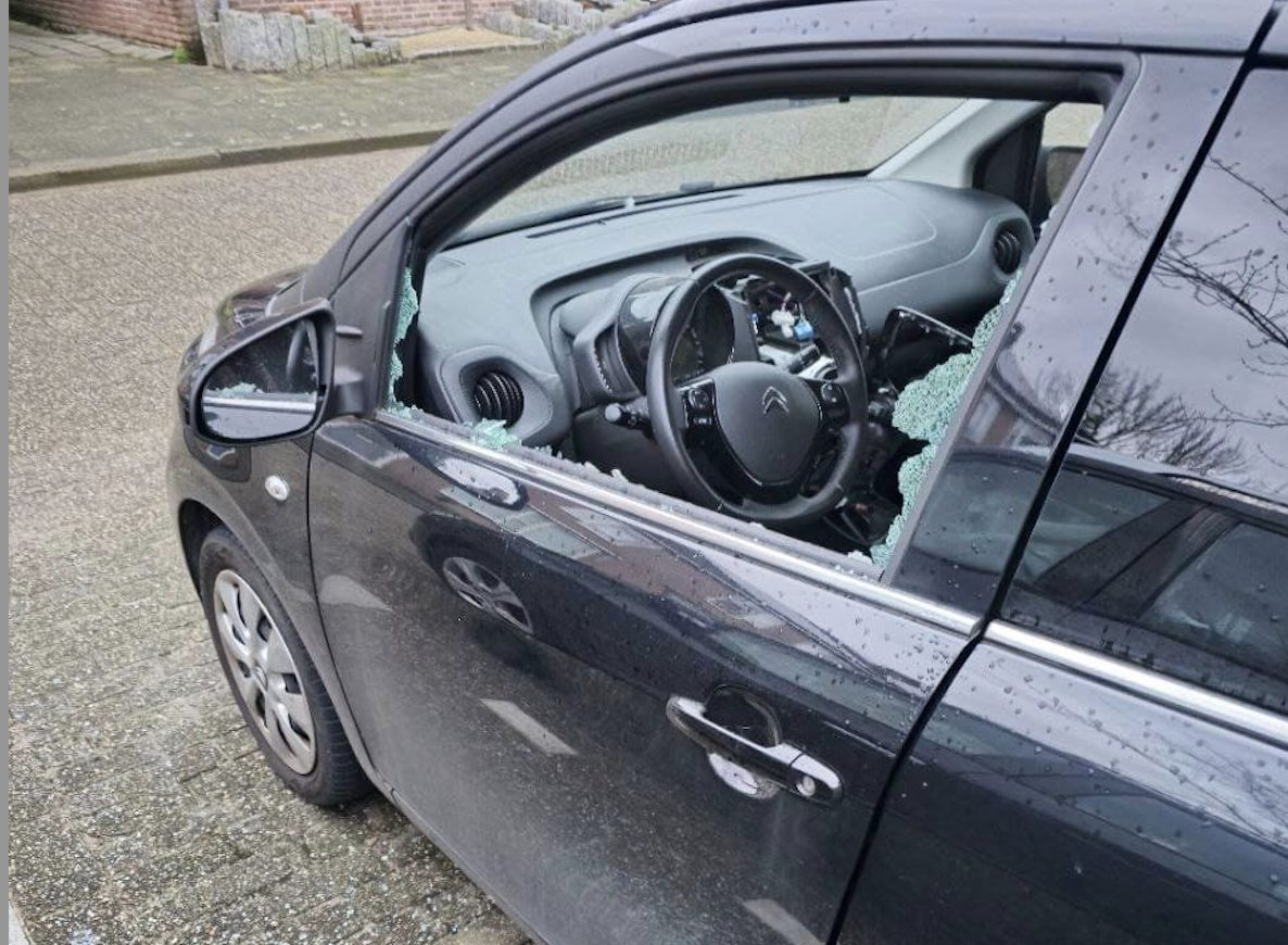 Auto-inbraak in Bodegraven - Rebonieuws.nl